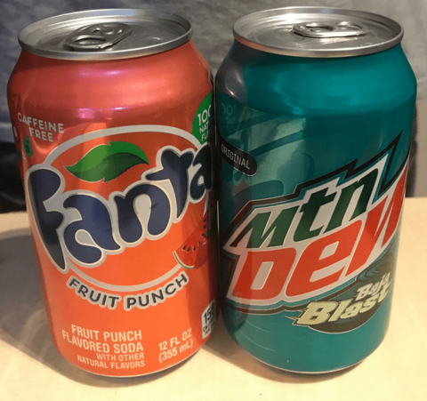American Fanta Berry Blue berry creme de soda sabor de 24 X 355 | B2Brazil